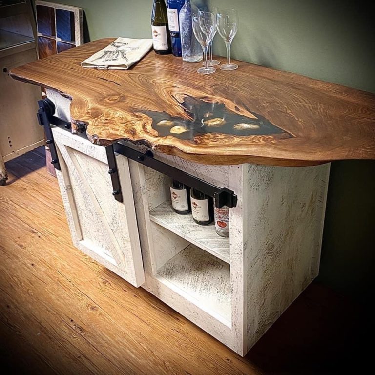 Live Edge Furniture - Chic & Antique